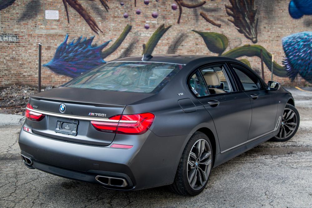 2017 BMW M760 Review: Photo Gallery | News | Cars.com