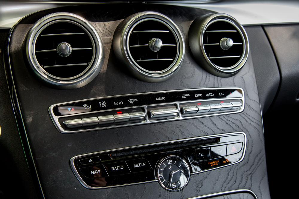 2017 Mercedes-Benz C300 Review: Photo Gallery | News | Cars.com