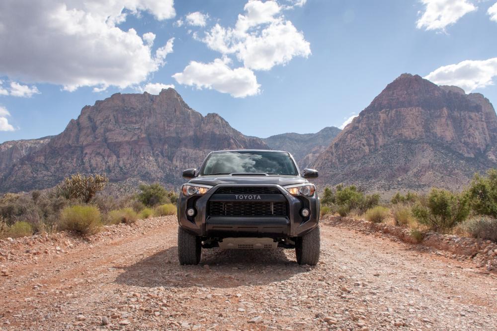 2016 Toyota 4Runner TRD Pro Photo Gallery | News | Cars.com