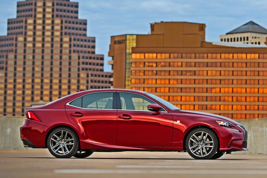 2014 Lexus IS 350 Specs, Price, MPG & Reviews | Cars.com