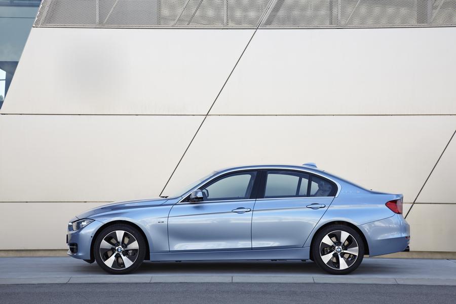 2013 BMW ActiveHybrid 3 Specs, Pictures, Trims, Colors || Cars.com