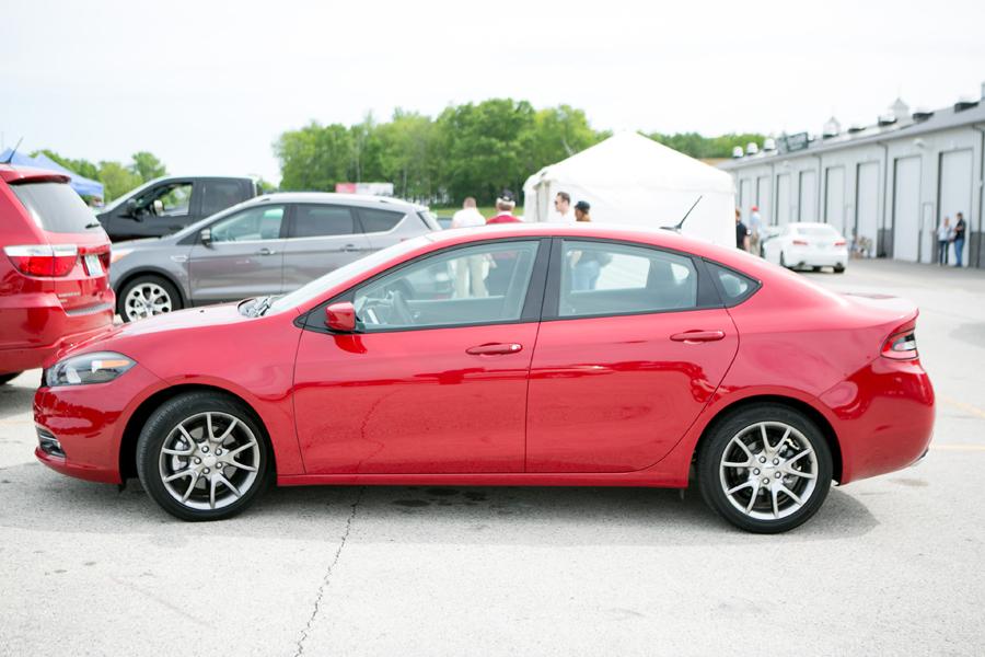 2013 Dodge Dart Specs, Price, MPG & Reviews | Cars.com