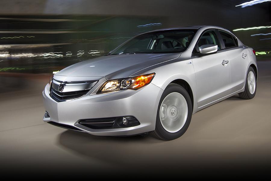 2014 Acura ILX Hybrid Reviews, Specs and Prices | Cars.com