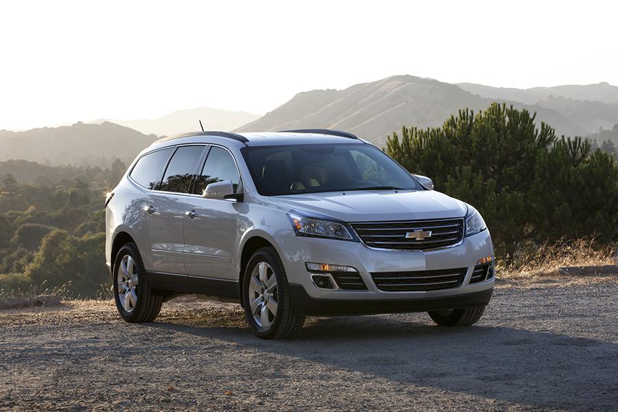 2015 Chevrolet Traverse Specs, Price, MPG & Reviews | Cars.com