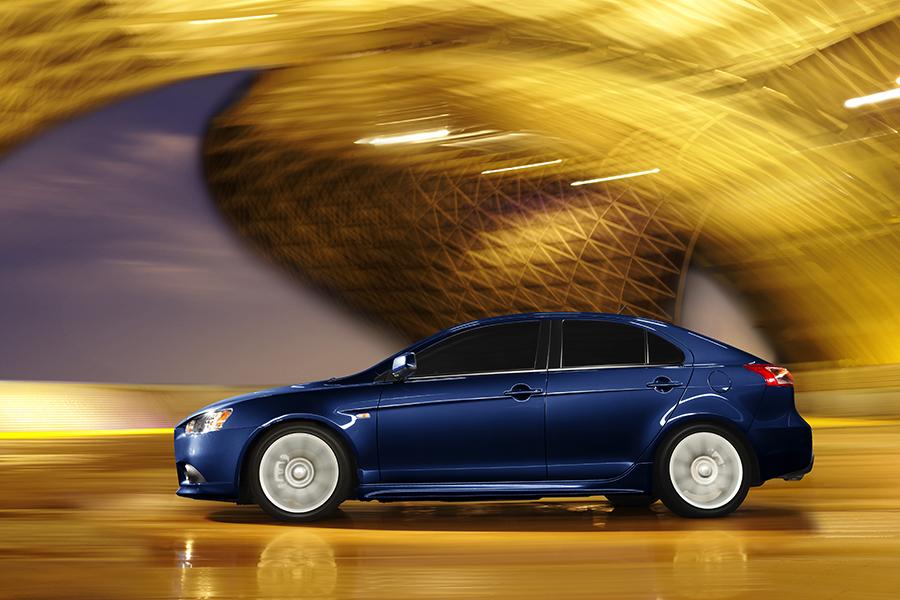 Mitsubishi Lancer Sportback Hatchback Models, Price, Specs, Reviews ...