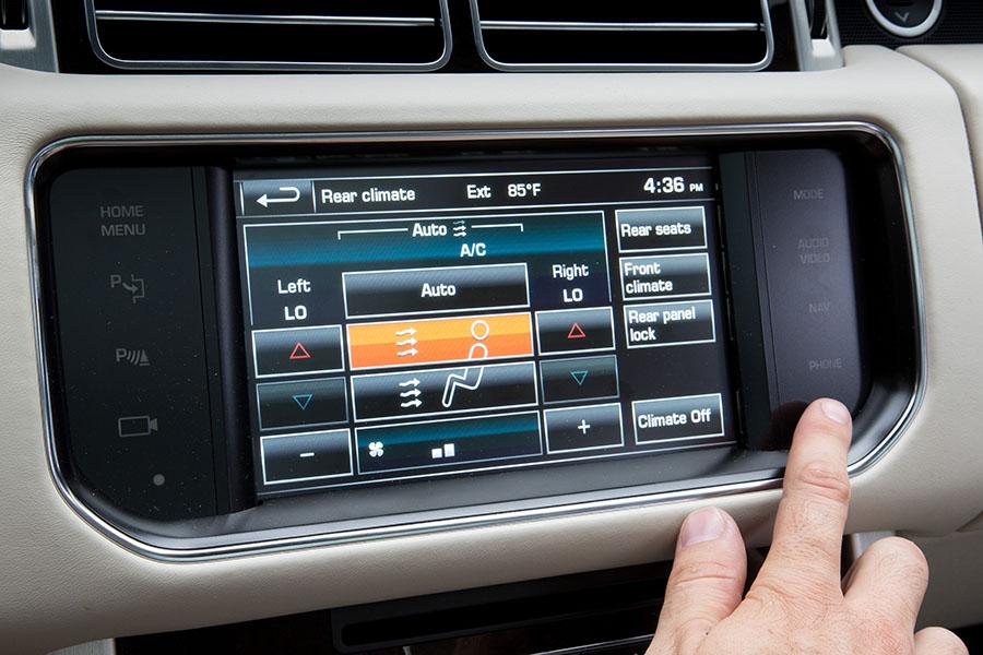 2015 Land Rover Range Rover Specs, Price, MPG & Reviews | Cars.com