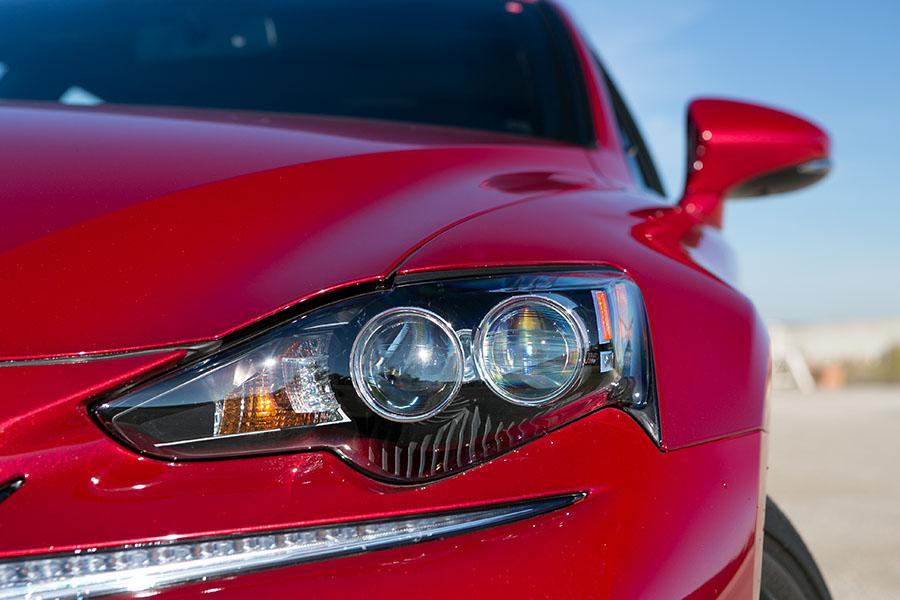 2015 Lexus IS 350 Specs, Price, MPG & Reviews | Cars.com