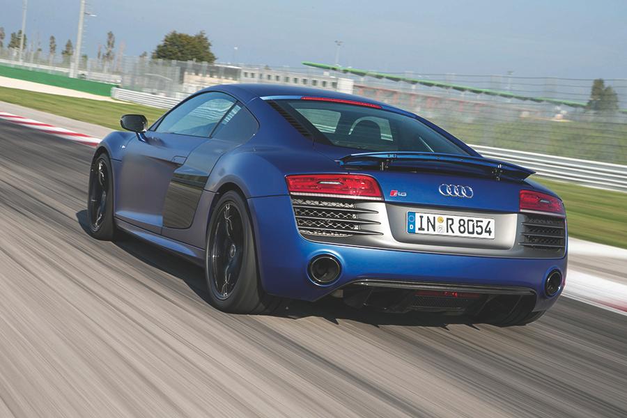 2015 Audi R8 Specs, Price, MPG & Reviews | Cars.com