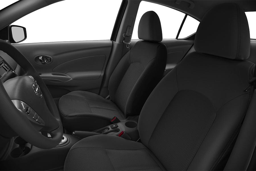 2016 Nissan Versa Specs, Price, MPG & Reviews | Cars.com