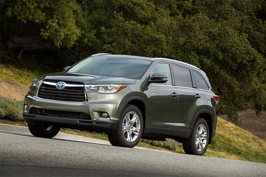 2016 Toyota Highlander Hybrid Specs, Price, MPG & Reviews | Cars.com