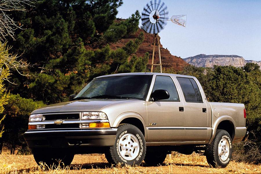 2001 Chevrolet S-10 Reviews, Specs and Prices | Cars.com