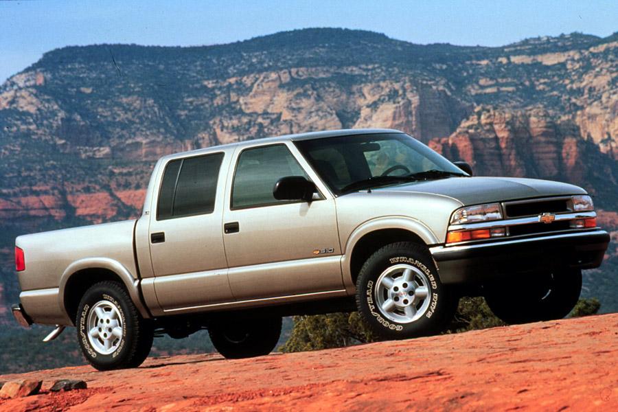 2001 Chevrolet S-10 Reviews, Specs and Prices | Cars.com