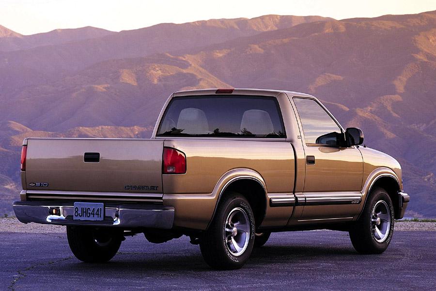 2001 Chevrolet S-10 Reviews, Specs and Prices | Cars.com