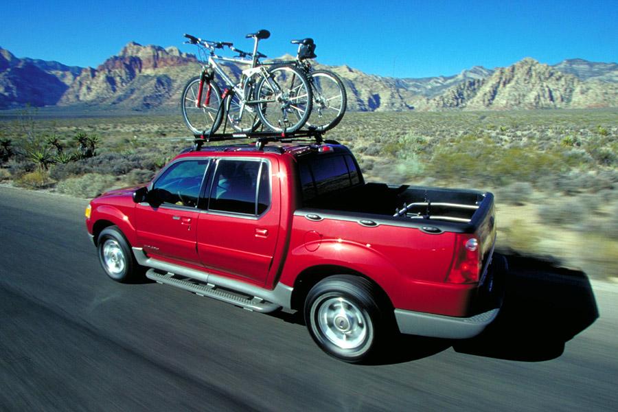 2001 Ford Explorer Sport Trac Specs, Price, MPG & Reviews | Cars.com