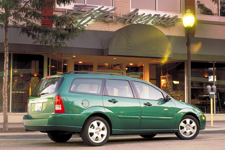 2002 Ford Focus Reviews, Specs and Prices | Cars.com