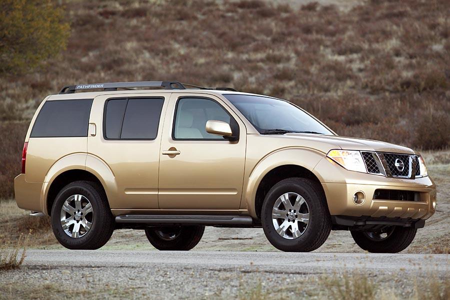 2005 Nissan Pathfinder Specs, Price, MPG & Reviews | Cars.com