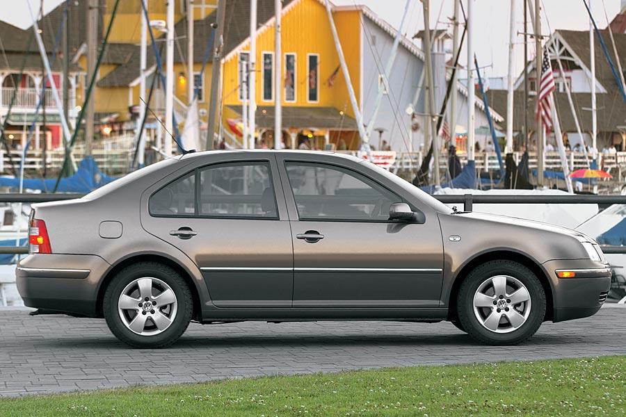 2005 Volkswagen Jetta Specs, Price, MPG & Reviews | Cars.com
