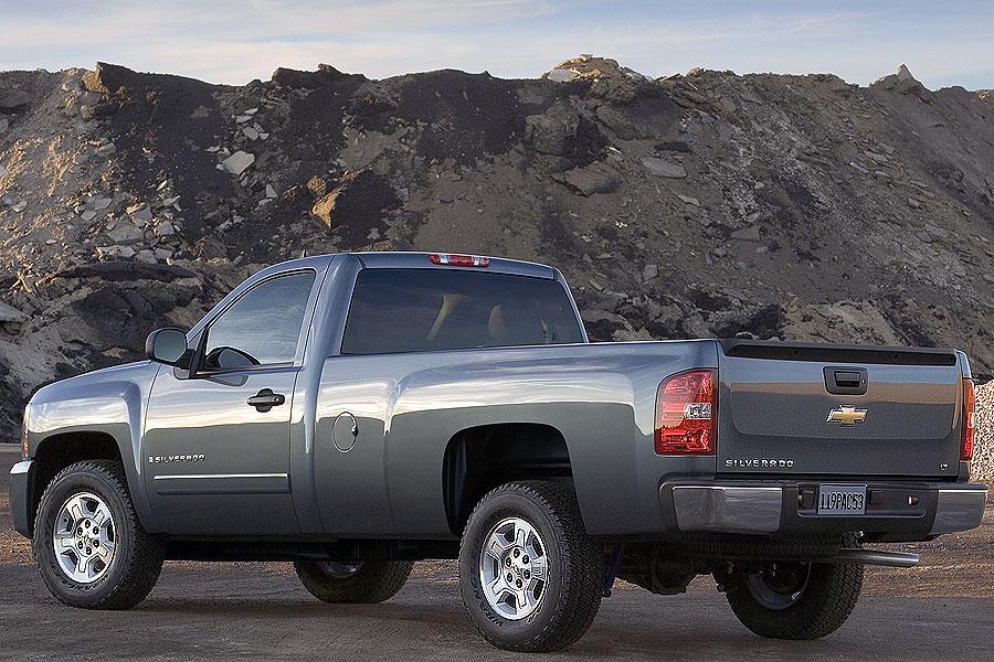 2007 Chevrolet Silverado 1500 Specs, Pictures, Trims, Colors || Cars.com