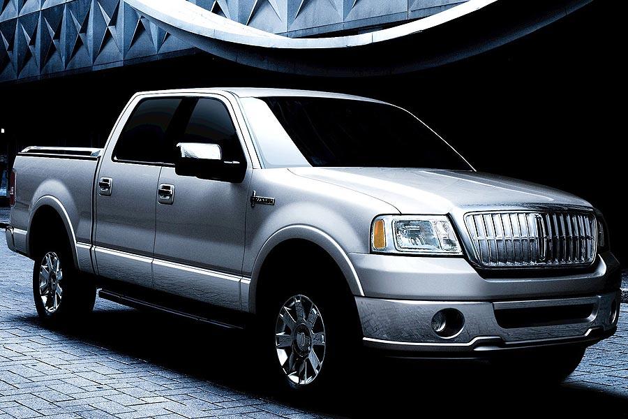 2007 Lincoln Mark LT Specs, Pictures, Trims, Colors || Cars.com