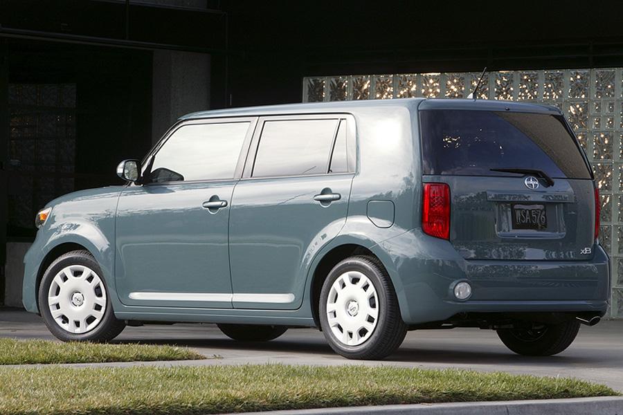 2008 Scion xB Specs, Price, MPG & Reviews | Cars.com