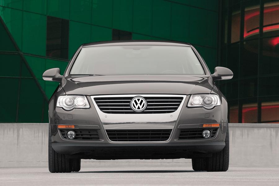 2008 Volkswagen Passat Specs, Pictures, Trims, Colors || Cars.com