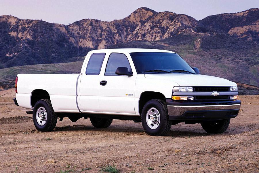 2001 Chevrolet Silverado 2500 Specs, Price, MPG & Reviews | Cars.com