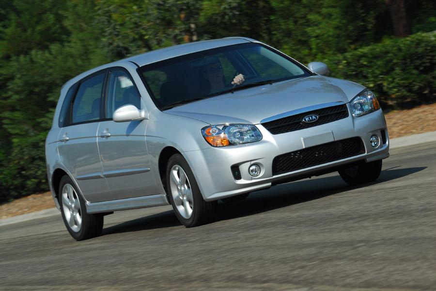 Kia Spectra5 Hatchback Models, Price, Specs, Reviews | Cars.com