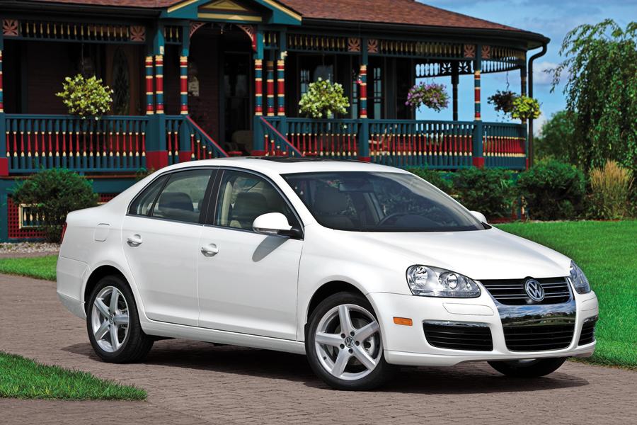 2009 Volkswagen Jetta Specs, Price, MPG & Reviews | Cars.com