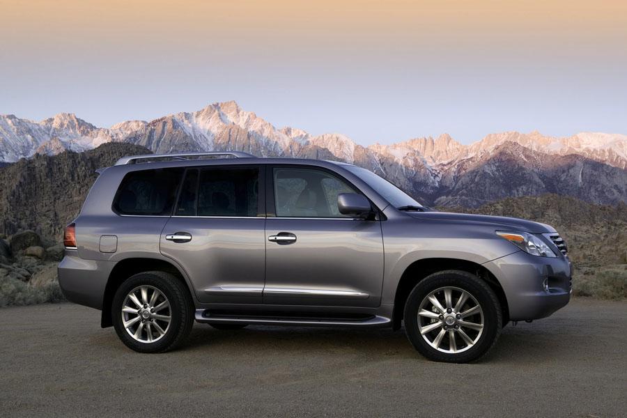 2009 Lexus LX 570 Specs, Price, MPG & Reviews | Cars.com 2009 Lexus LX 570 Specs, Price, MPG & Reviews | Cars.com