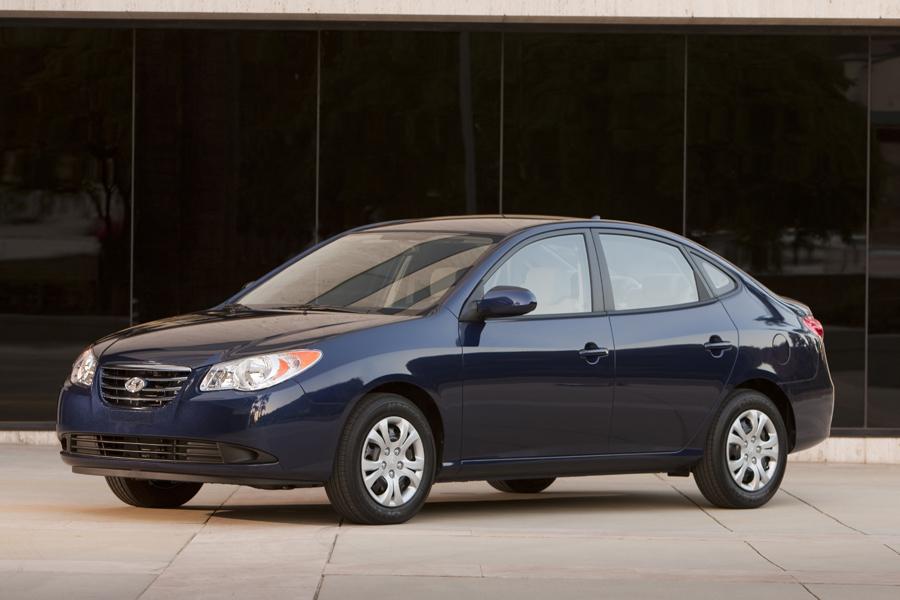 2010 Hyundai Elantra Specs, Price, MPG & Reviews | Cars.com