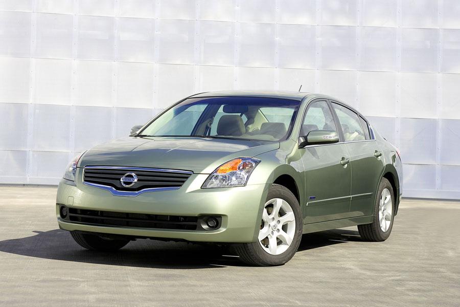 2010 Nissan Altima Hybrid Specs, Price, MPG & Reviews | Cars.com
