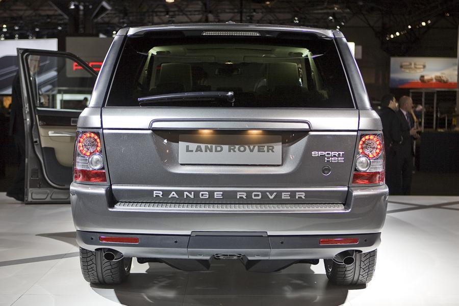 2010 Land Rover Range Rover Sport Specs, Price, MPG & Reviews | Cars.com