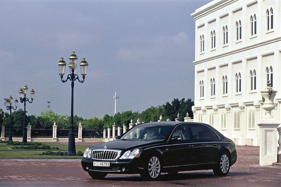 2010 Maybach Type 62 Specs, Price, MPG & Reviews | Cars.com