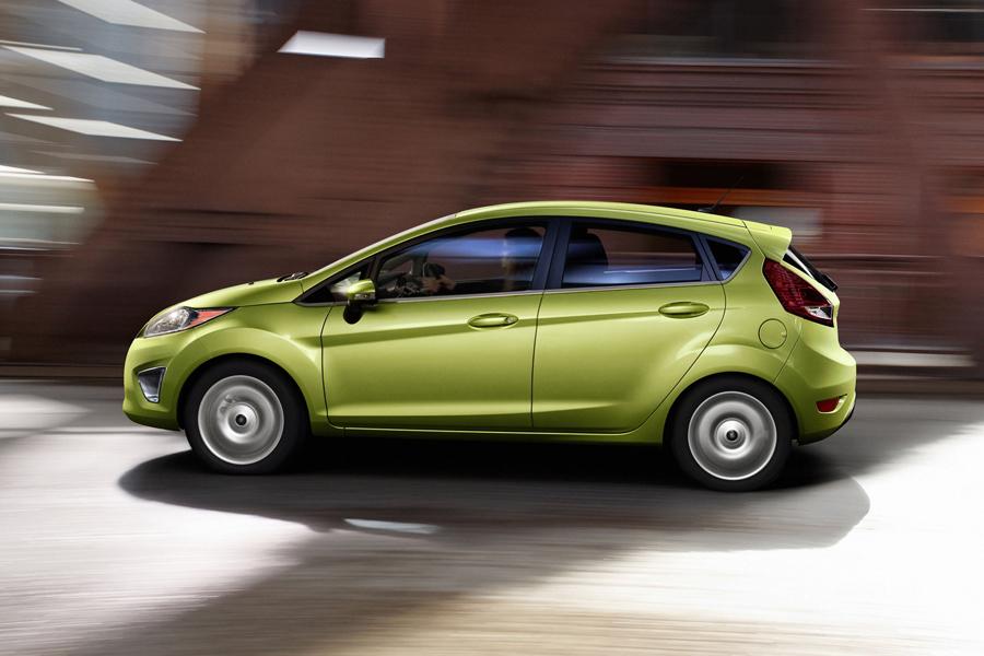 2011 Ford Fiesta Specs, Price, MPG & Reviews | Cars.com