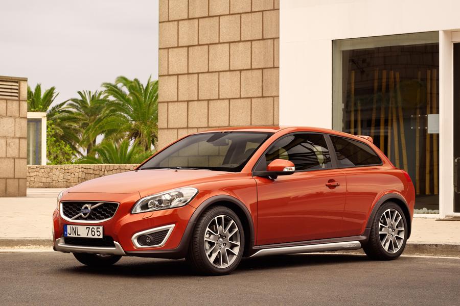 2011 Volvo C30 Specs, Pictures, Trims, Colors || Cars.com