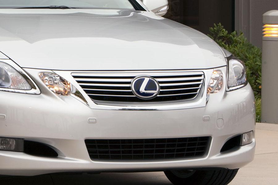 2011 Lexus GS 450h Specs, Price, MPG & Reviews | Cars.com