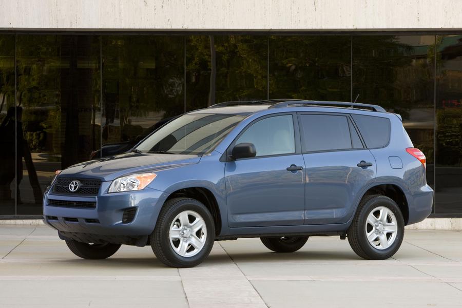 2011 Toyota RAV4 Specs, Price, MPG & Reviews | Cars.com
