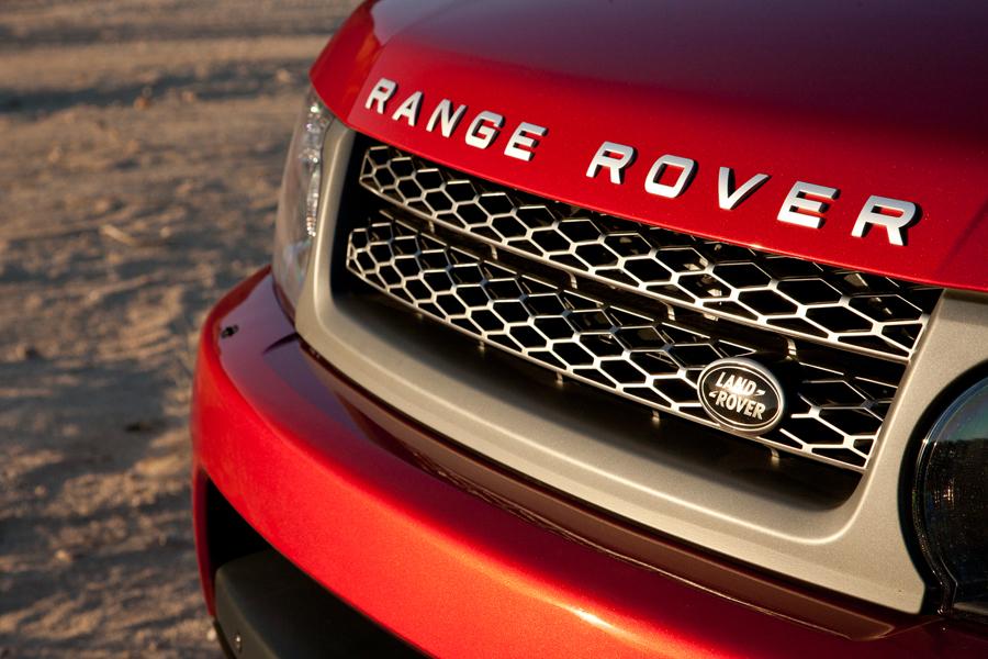 2012 Land Rover Range Rover Sport Specs, Price, MPG & Reviews | Cars.com
