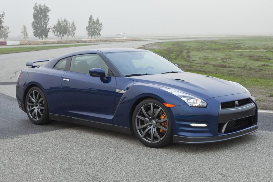 2012 Nissan GT-R Reviews, Specs and Prices | Cars.com